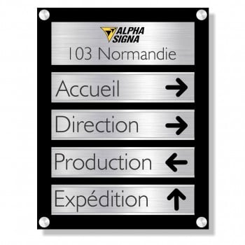 Interior directional panel with 4 custom interchangeable plates